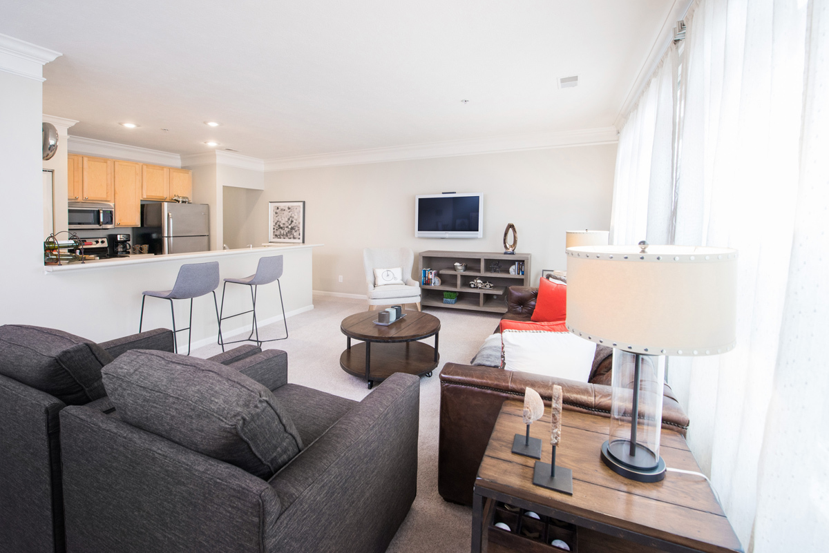 Carson Street Commons | Pittsburgh Apartments and Townhomes