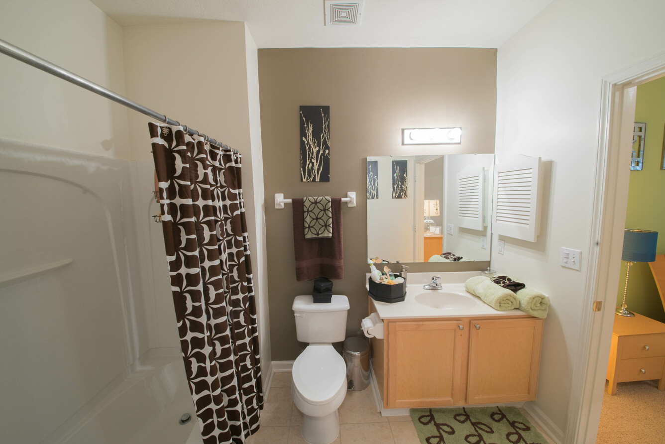 Carson Street Commons | Pittsburgh Apartments and Townhomes